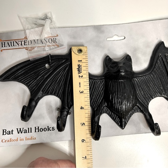 Haunted Manor | Holiday | New Halloween Haunted Manor Metal Black Bat ...